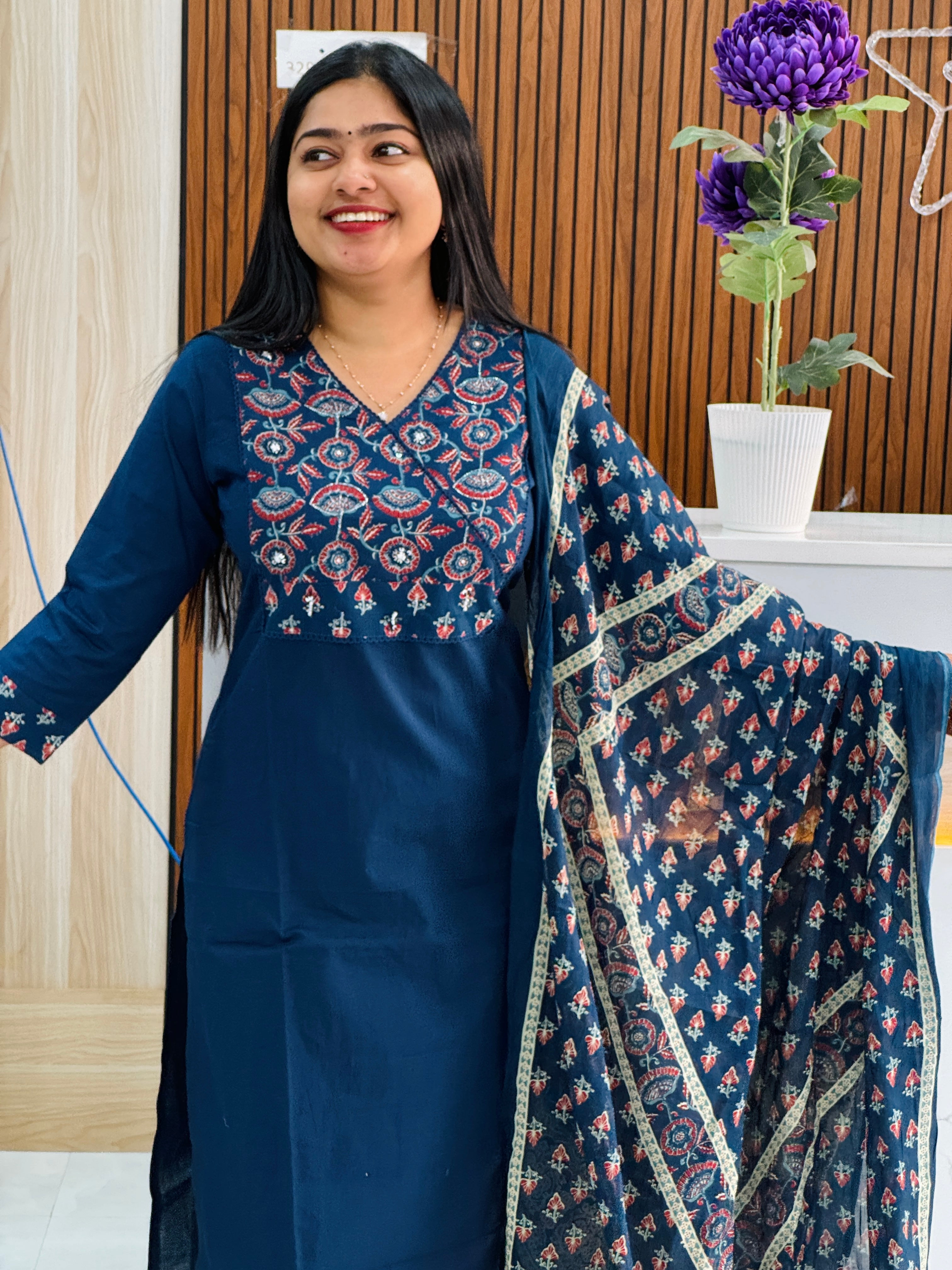 Cotton 3 piece Set A1645 – Hand Picked By Vismaya