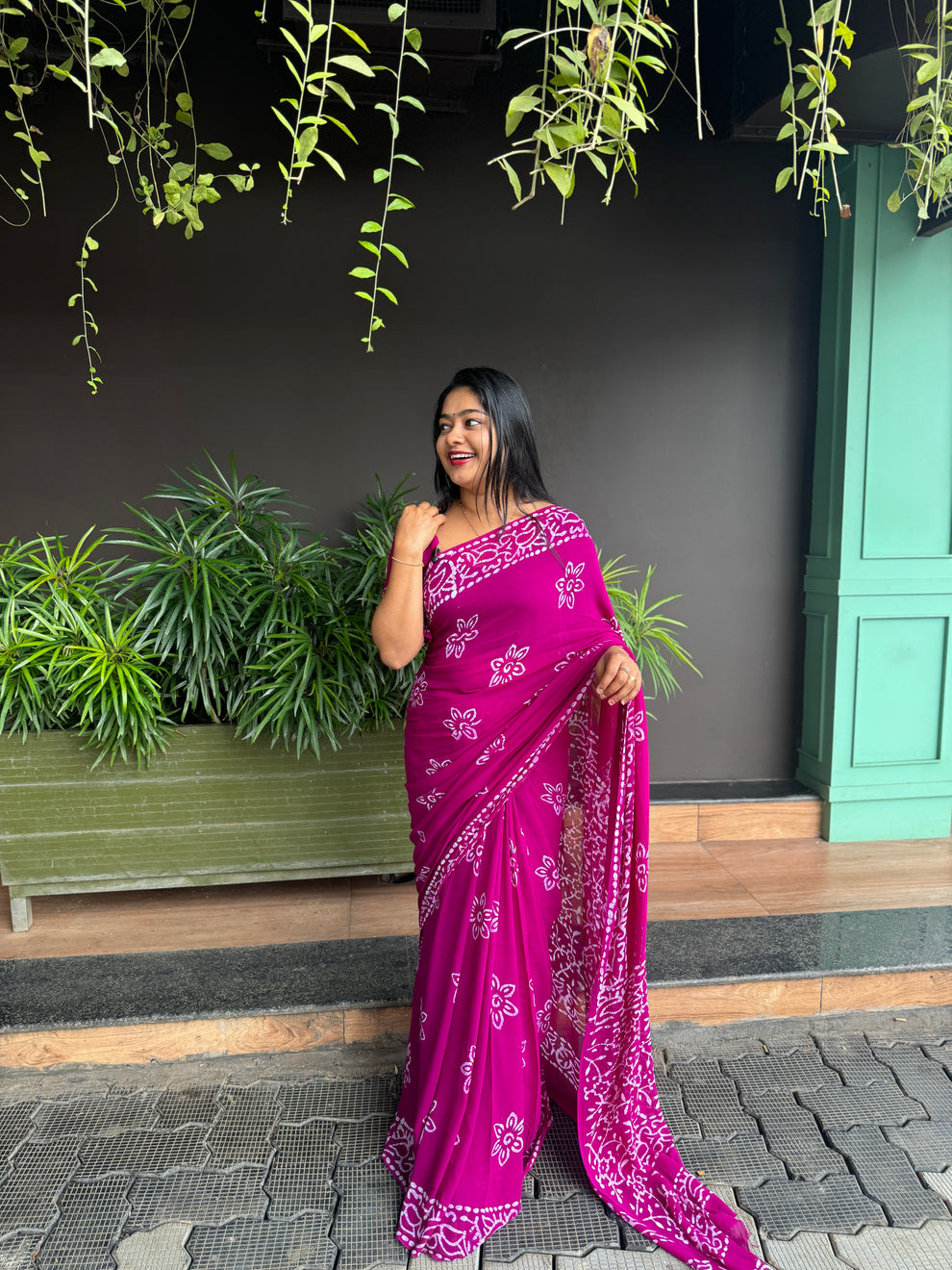 Trending Viscose Georgette Saree A1540 – Hand Picked By Vismaya