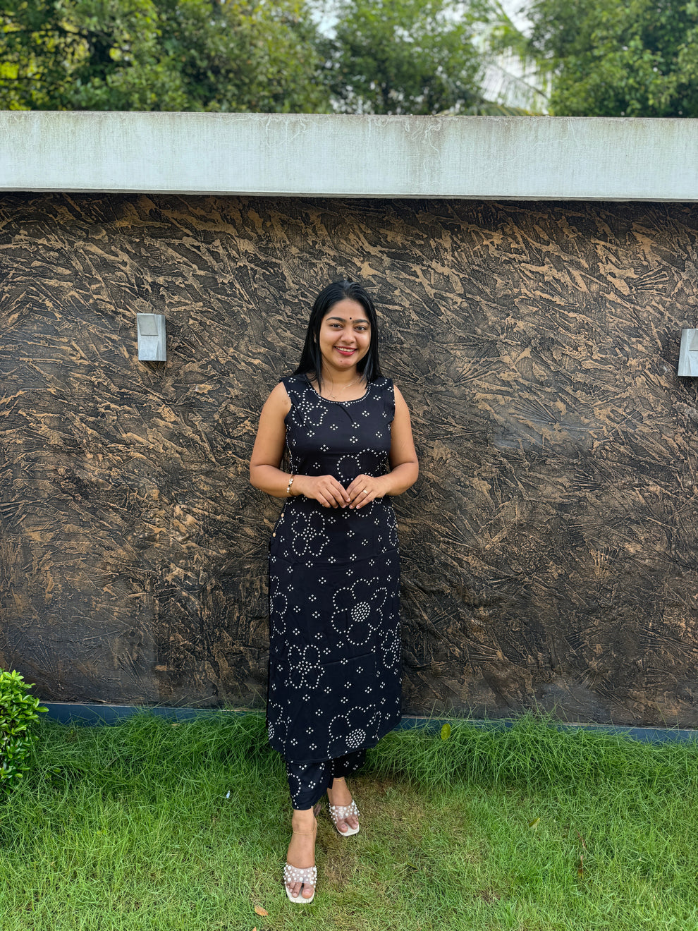 Soft cotton cordset in a classic black & white combo - A1434 – Hand Picked By Vismaya